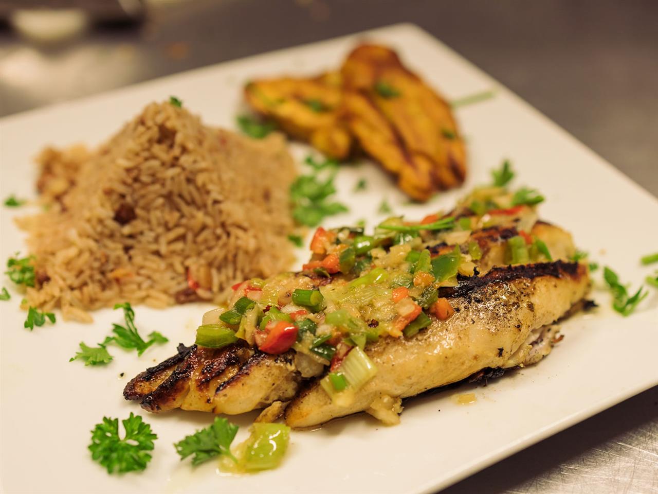 HERCULE RESTAURANT CRÉOLE - St Martin Caraïbes